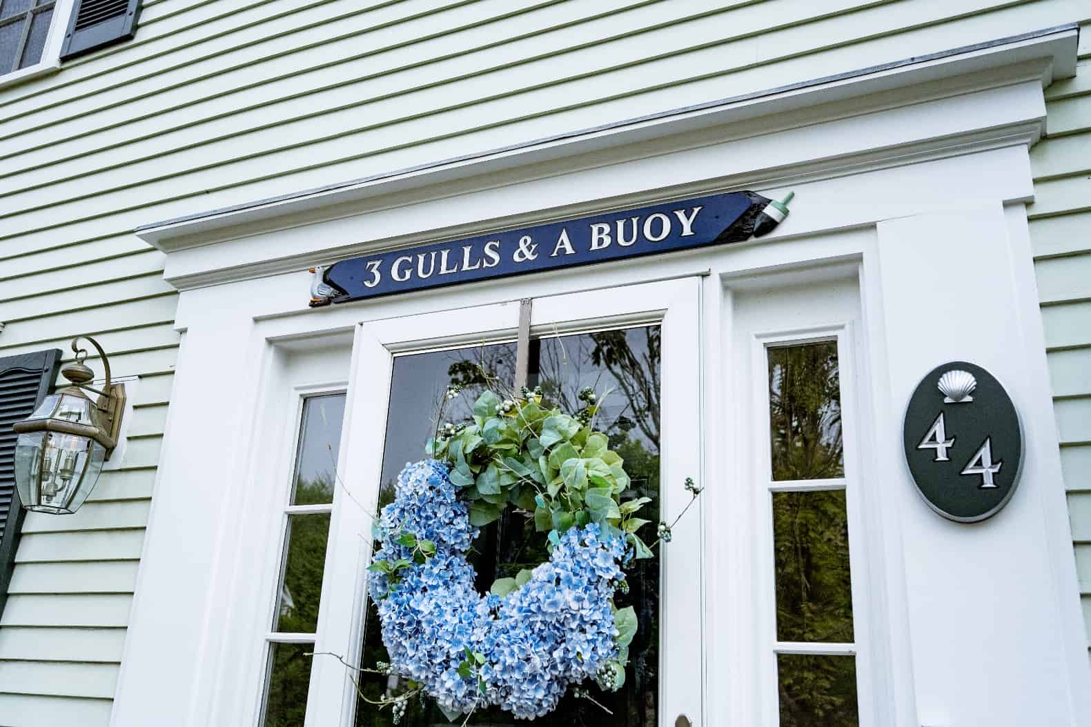 Nantucket Luxury Vacation Home by Rozel